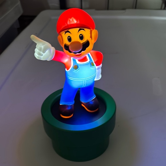 Nintendo | Toys | Nintendo Mario Red And Blue Action Figure Playset ...